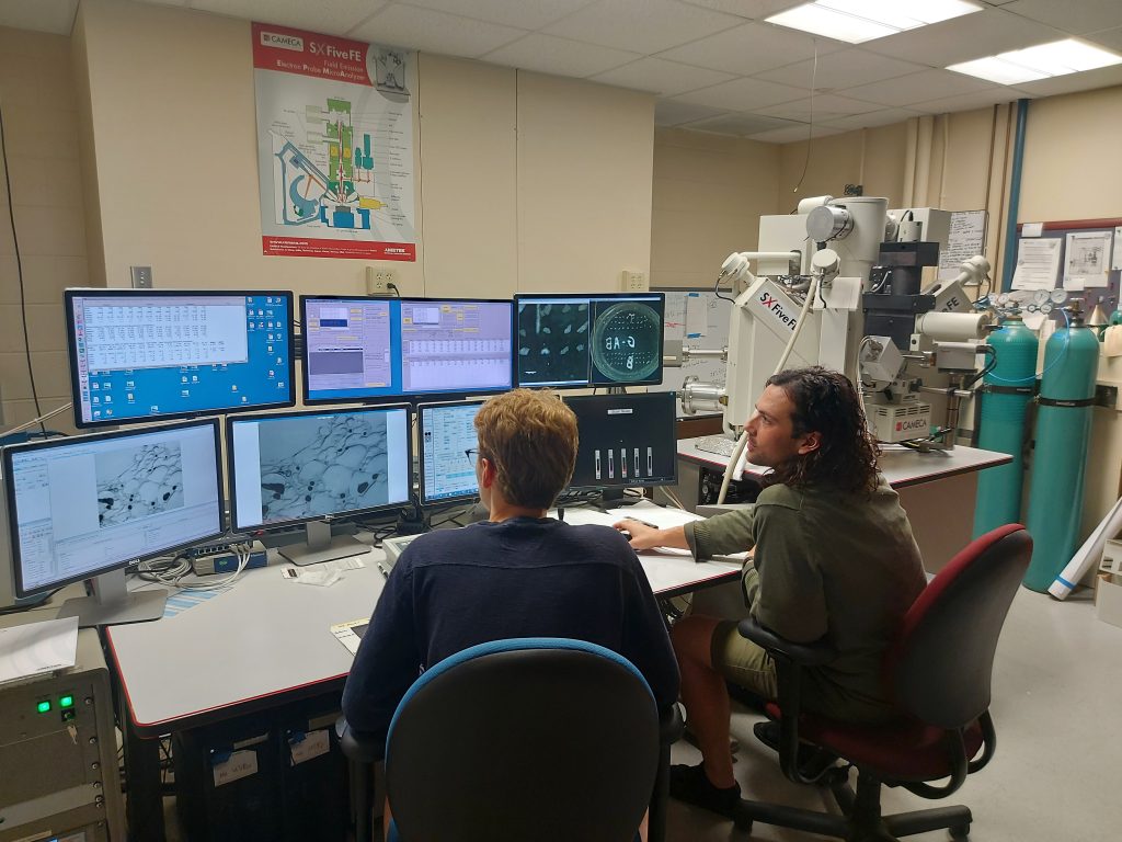 History of EPMA at UW – Electron Microbeam Laboratories – UW–Madison